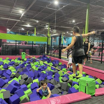 FLYING SQUIRREL - Updated December 2025 - 56 Photos - 1400 Victoria ...