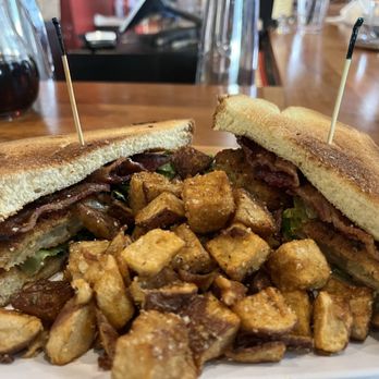 RUBY SLIPPER BATON ROUGE - Updated August 2025 - 1031 Photos & 784 ...