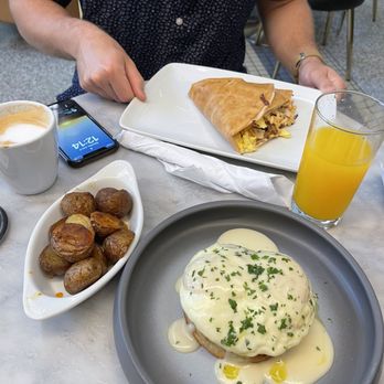 THE SCARBROUGH - TEMP. CLOSED - Updated December 2025 - 193 Photos & 97 ...