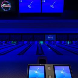 CONCOURSE BOWLING CENTER - Updated July 2025 - 332 Photos & 572 Reviews ...