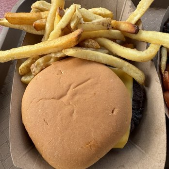 SHIPWRECK REEF CAFE - Updated July 2025 - 181 Photos & 175 Reviews ...