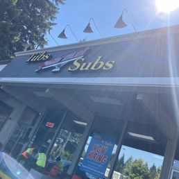 TUBS GOURMET SUBS - Updated January 2026 - 102 Photos & 113 Reviews ...