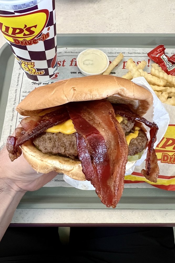 ZIP’S DRIVE IN - Updated December 2025 - 10 Reviews - 1018 W Northwest ...