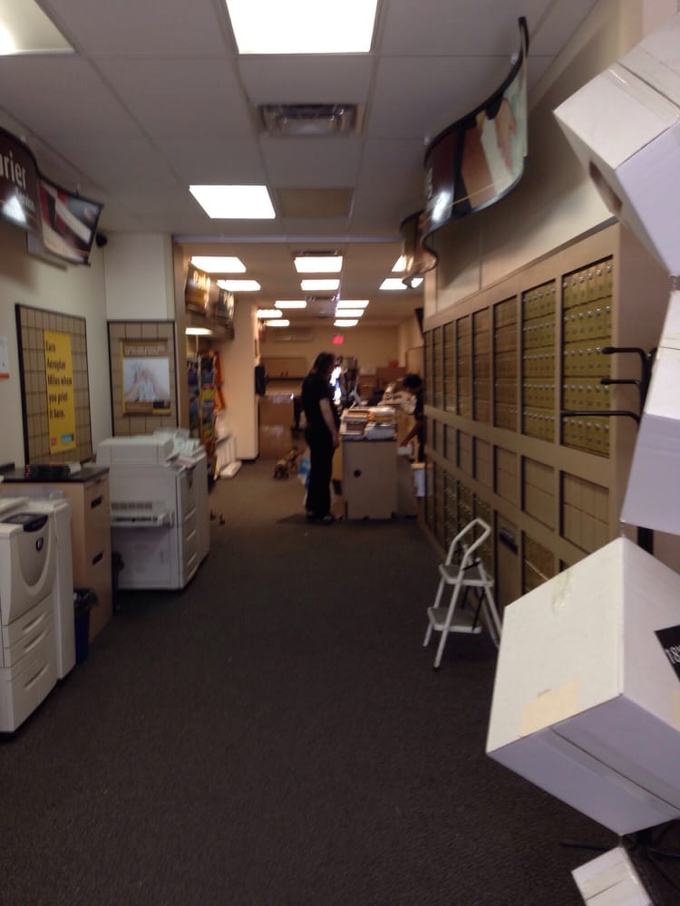 THE UPS STORE - Updated January 2025 - 25 Reviews - 455 Danforth Avenue ...