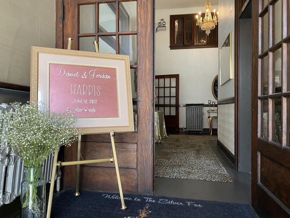 THE SILVER FOX - Updated January 2026 - 116 Photos & 20 Reviews - 122 N ...