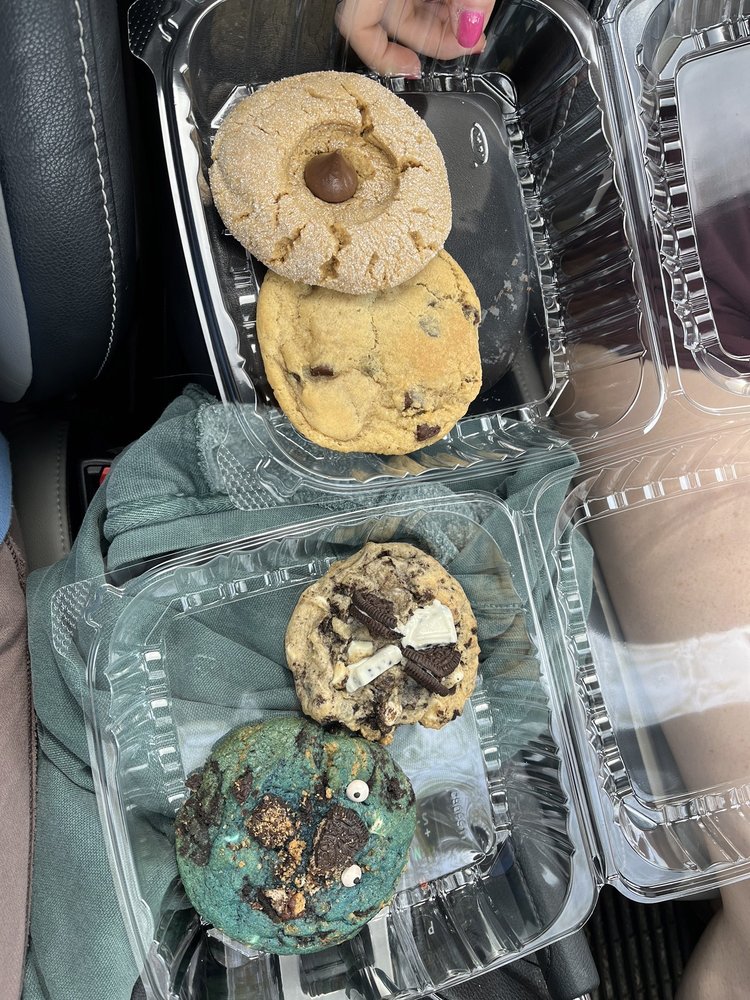 DAWN’S COOKIE CAFE - Updated June 2024 - 8215 Navarre Pkwy, Navarre ...