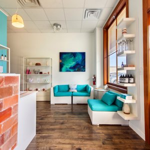 THE RETREAT - 56 Photos & 88 Reviews - 8831 Bluebonnet Blvd, Baton ...