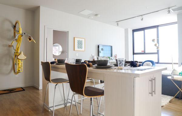 HUB AT COLUMBIA - Updated October 2025 - 28 Photos & 45 Reviews - 1426 ...