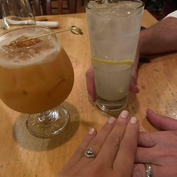 DAMARISCOTTA RIVER GRILL - Updated July 2024 - 103 Photos & 136 Reviews ...