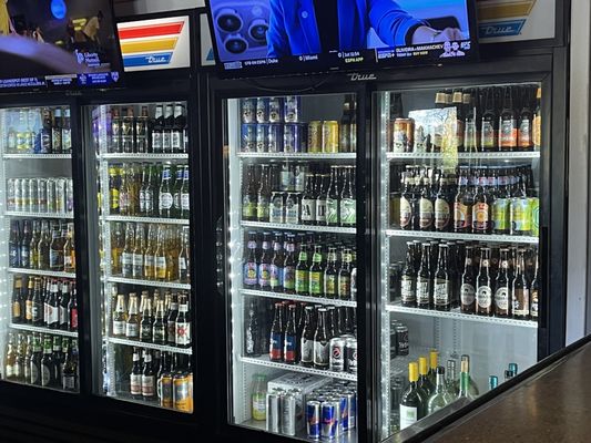 YOLI’S CUCINA AND CRAFTHOUSE - Updated January 2026 - 130 Photos & 112 ...