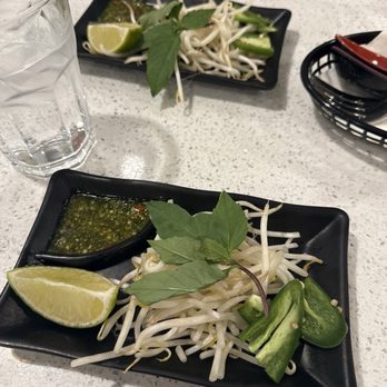 PHO HOUSE ALBANY - Updated April 2025 - 39 Photos & 13 Reviews - 1333 ...