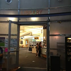 MARTHA RILEY COMMUNITY LIBRARY - 40 Photos & 44 Reviews - 1501 Pleasant ...