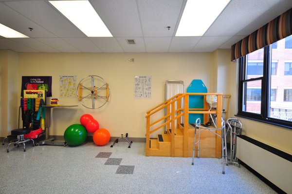 KINDRED HOSPITAL CHICAGO NORTH - Updated December 2025 - 28 Photos & 17 ...