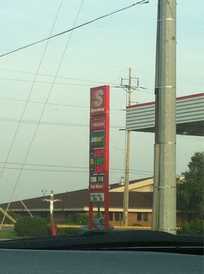 SPEEDWAY SUPERAMERICA - Updated December 2025 - 8585 Broadway ...