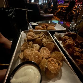 BACKSPACE BAR & KITCHEN - Updated September 2024 - 337 Photos & 513 ...