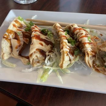 SI LOM THAI ASIAN FUSION - Updated October 2025 - 615 Photos & 690 ...