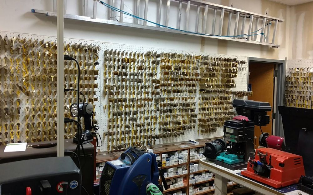 ACTION LOCKSMITH - Updated December 2025 - 16 Reviews - 10919 S State ...