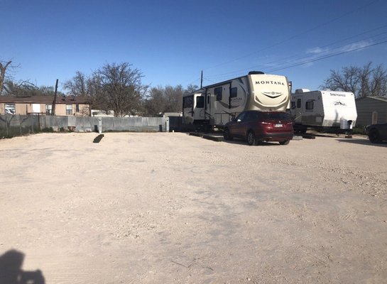 CAMP 432 RV PARKING - Updated May 2024 - 403 W 48th St, Odessa, Texas ...