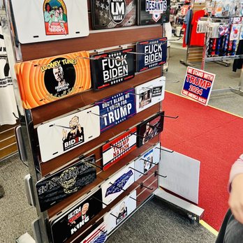 TRUMP STORE - Updated December 2025 - 15 Photos & 22 Reviews - 1304 ...