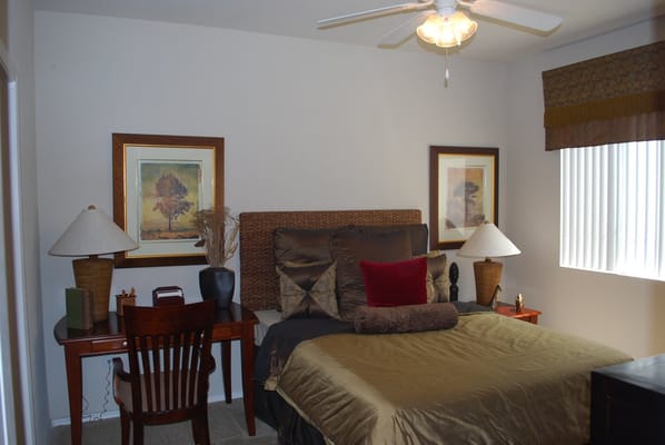 RED HAWK AT SHEELY FARMS - Updated December 2025 - 19 Photos & 34 ...