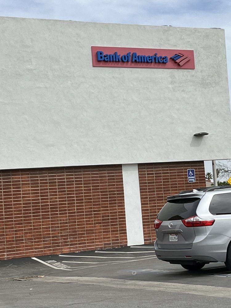 NORTH RIALTO SHOPPING CENTER - Updated January 2026 - 168 E Base Line ...