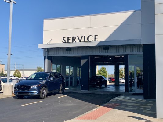 LUTHER MAZDA OF KANSAS CITY - Updated December 2025 - 35 Photos & 48 ...