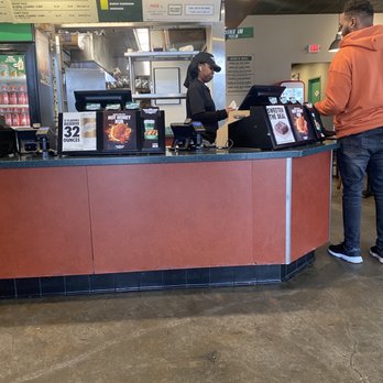 WINGSTOP - Updated December 2025 - 31 Photos & 27 Reviews - 9600 ...