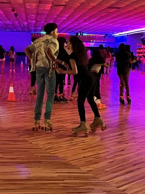 BEAR CREEK ROLLER RINK - Updated October 2025 - 60 Photos & 92 Reviews ...