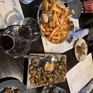 GRACIOUS PLATES ON MAIN - Updated October 2025 - 119 Photos & 223 ...