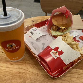 MACHO BURGER - Updated September 2024 - 152 Photos & 48 Reviews - 227 W ...