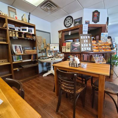 SWIFTWATER GENERAL STORE - NEW RIVER - Updated September 2025 - 46 ...