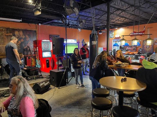 THE 913 - Updated October 2025 - 12 Photos - 6102 State Ave, Kansas ...