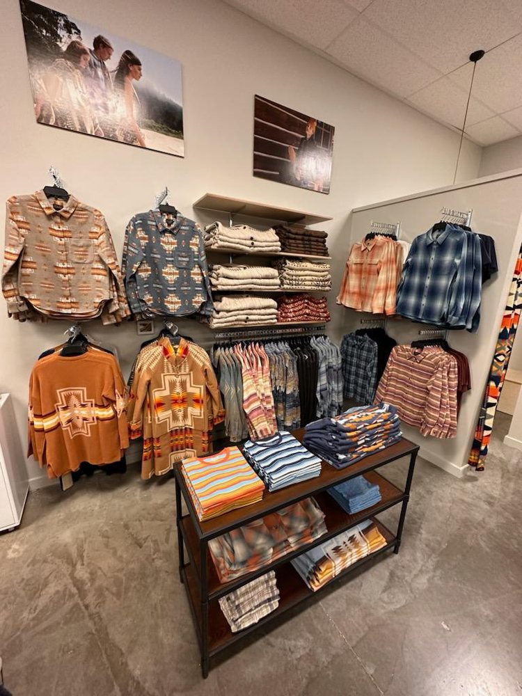 PENDLETON - Updated December 2025 - 29 Photos - 1001 N Arney Rd ...