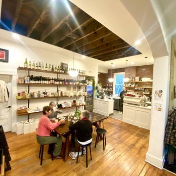 MOM ‘N ‘EM COFFEE & WINE - Updated December 2025 - 275 Photos & 148 ...