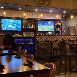 GRIFFIN’S - Updated November 2024 - 197 Photos & 144 Reviews - 120 S ...