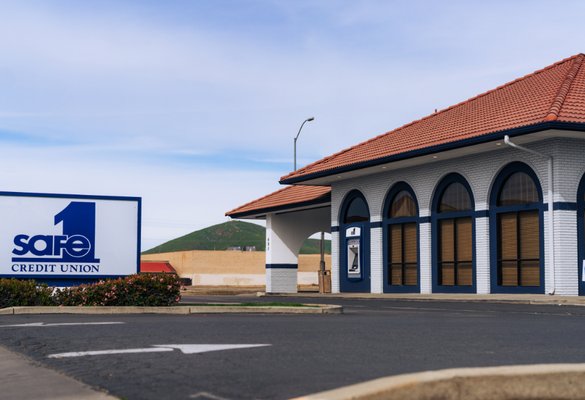 SAFE 1 CREDIT UNION - Updated December 2025 - 19 Photos - 680 North ...