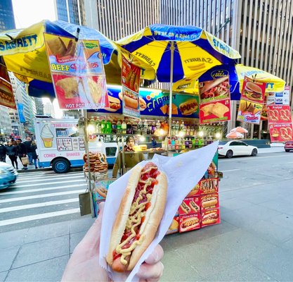 SABRETT HOT DOG STREET CART - Updated December 2025 - 15 Photos ...