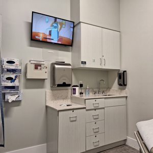 NORWOOD URGENT CARE - Updated May 2025 - 93 Reviews - 103 Providence ...