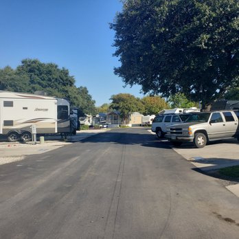 ADMIRALTY RV RESORT BY QRV - Updated December 2025 - 44 Photos & 52 ...