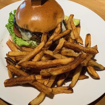 HOP SOCIAL GRILL - Updated December 2024 - 816 Photos & 880 Reviews ...