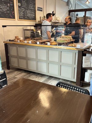 LE CARRÉ CAFÉ & PÂTISSERIE - 33 Photos & 11 Reviews - 94 Broadway ...