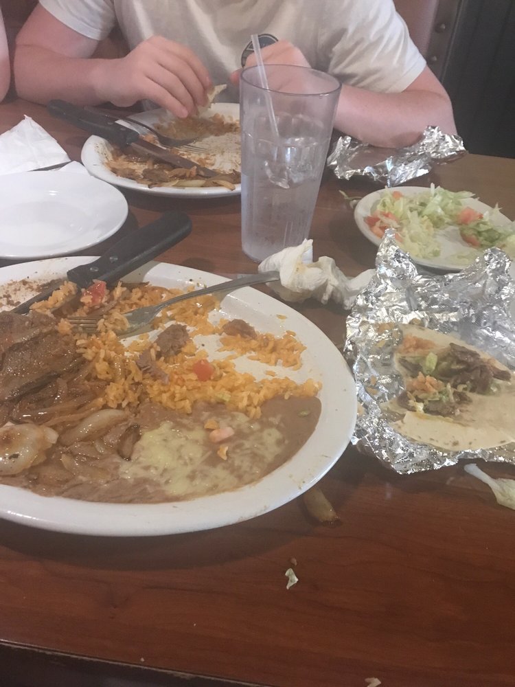 CINCO DE MAYO MEXICAN RESTAURANT - 12 Photos & 13 Reviews - 1150 IL-54 ...