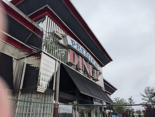 PREMIER DINER - Updated May 2025 - 262 Photos & 335 Reviews - 690 ...