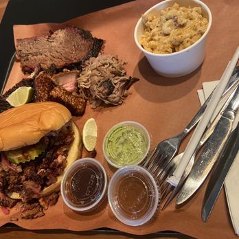 BARK BARBECUE - Updated May 2024 - 185 Photos & 99 Reviews - 55 Water ...