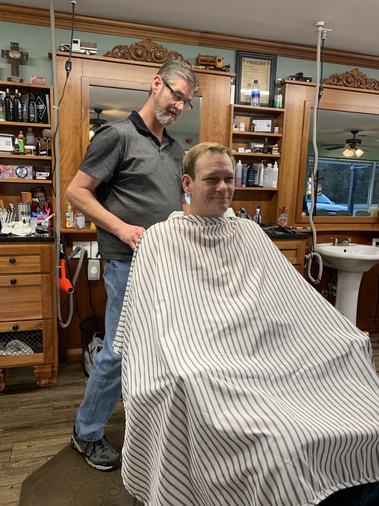 PEOPLES BARBER SHOP - Updated January 2025 - 13 Photos - 2205 Decatur ...
