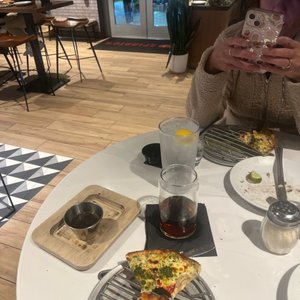 SPINATO’S PIZZERIA AND FAMILY KITCHEN - 104 Photos & 50 Reviews - 9210 ...