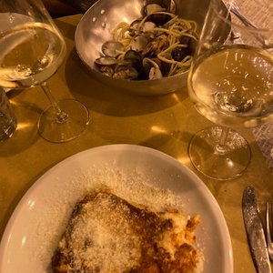 LE VOLTE - Updated October 2025 - piazza Rondanini 47, Roma, Italy ...