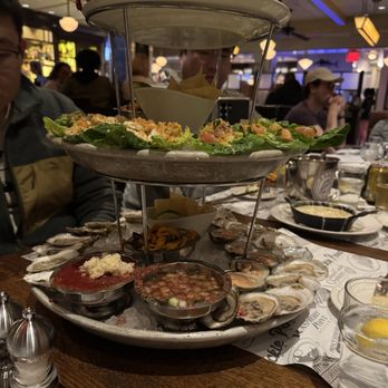 MAX FISH - Updated August 2025 - 1413 Photos & 603 Reviews - 110 ...