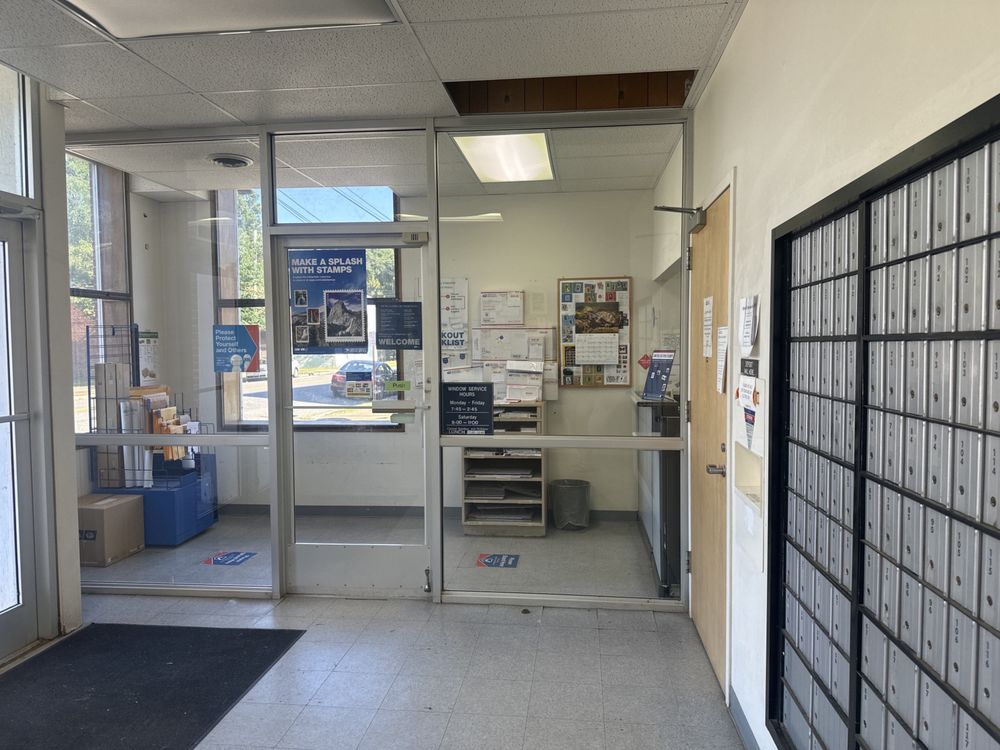 USPS - CLOVER POST OFFICE - Updated June 2025 - 10 Photos - 101 S Main ...