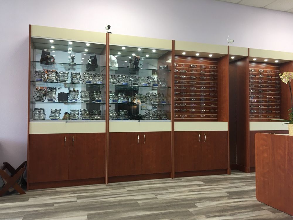 CRYSTAL VISION OPTOMETRY - 10 Photos & 55 Reviews - Optometrists - 3801 ...